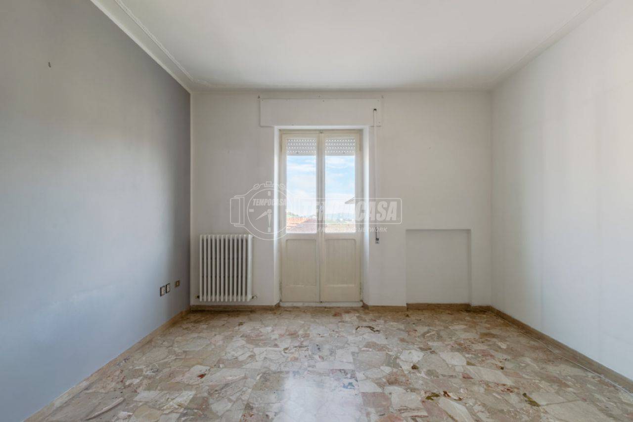 Quadrilocale via Fermana Sud 108, Centro, Montegranaro