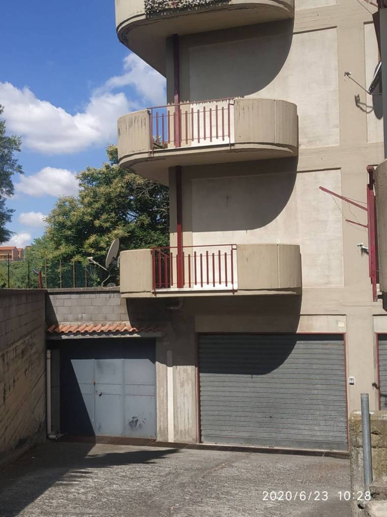 Garage - Box in Vendita