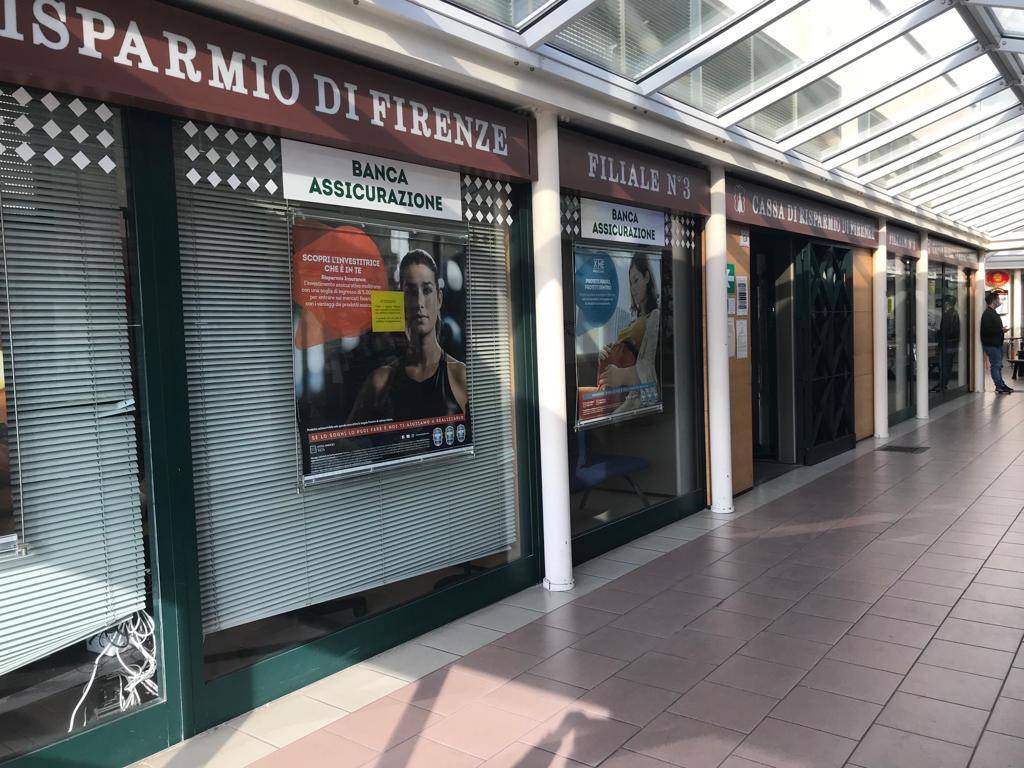 Locale commerciale in Vendita