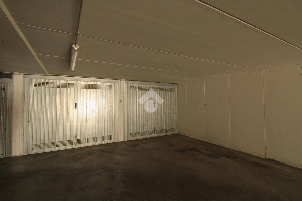 Garage - Box in Vendita