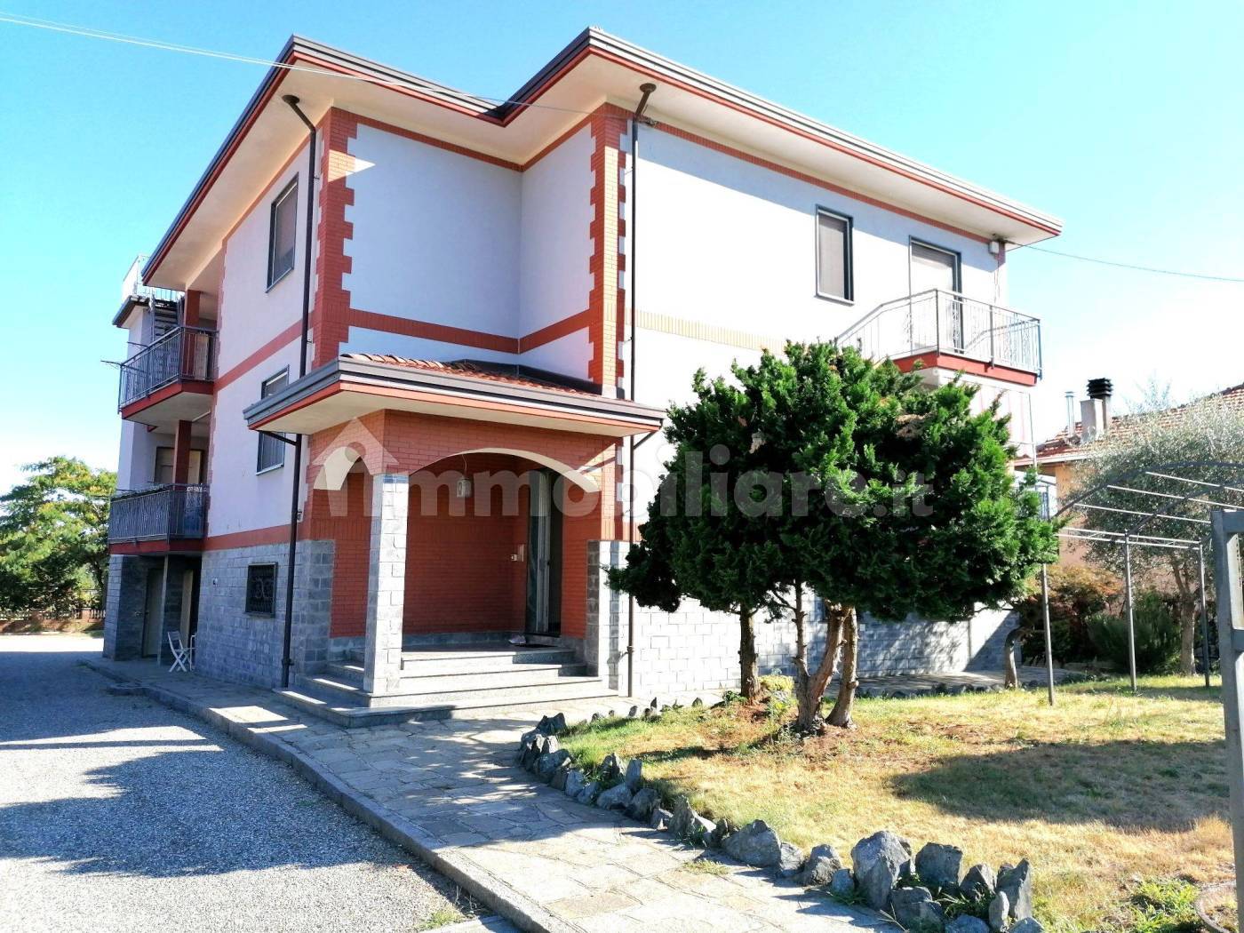 Appartamento via Sandigliano, Candelo