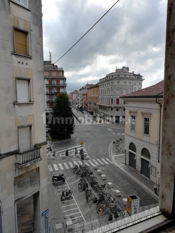 Appartamento via Don Bartolomeo Grazioli, Centro, Mantova