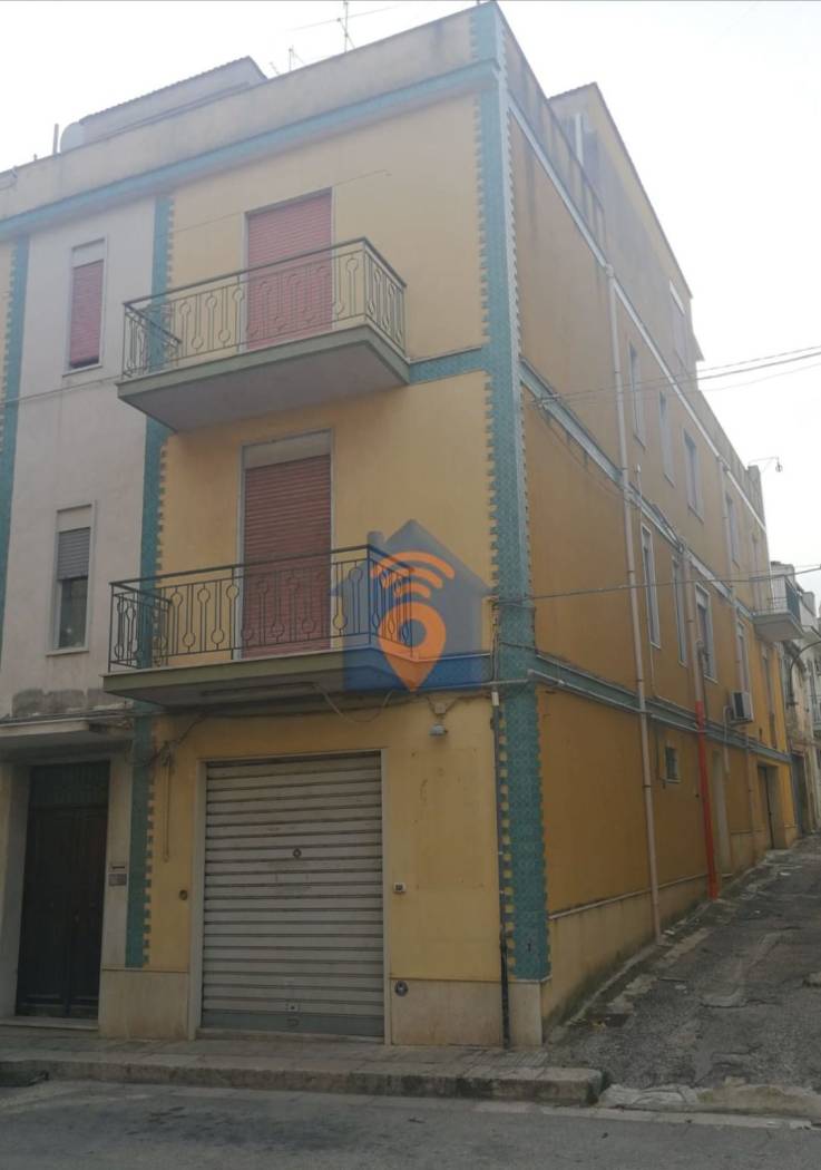 Appartamento via Giuseppe Denaro, Centro, Castelvetrano