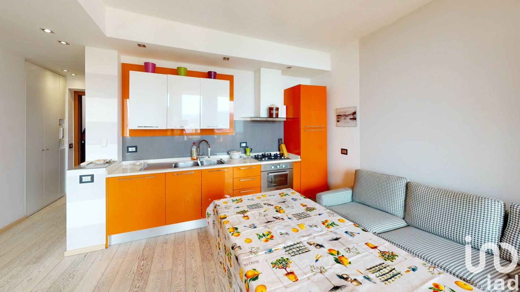 Trilocale via del Lucertolone 32, Pineta, Arenzano