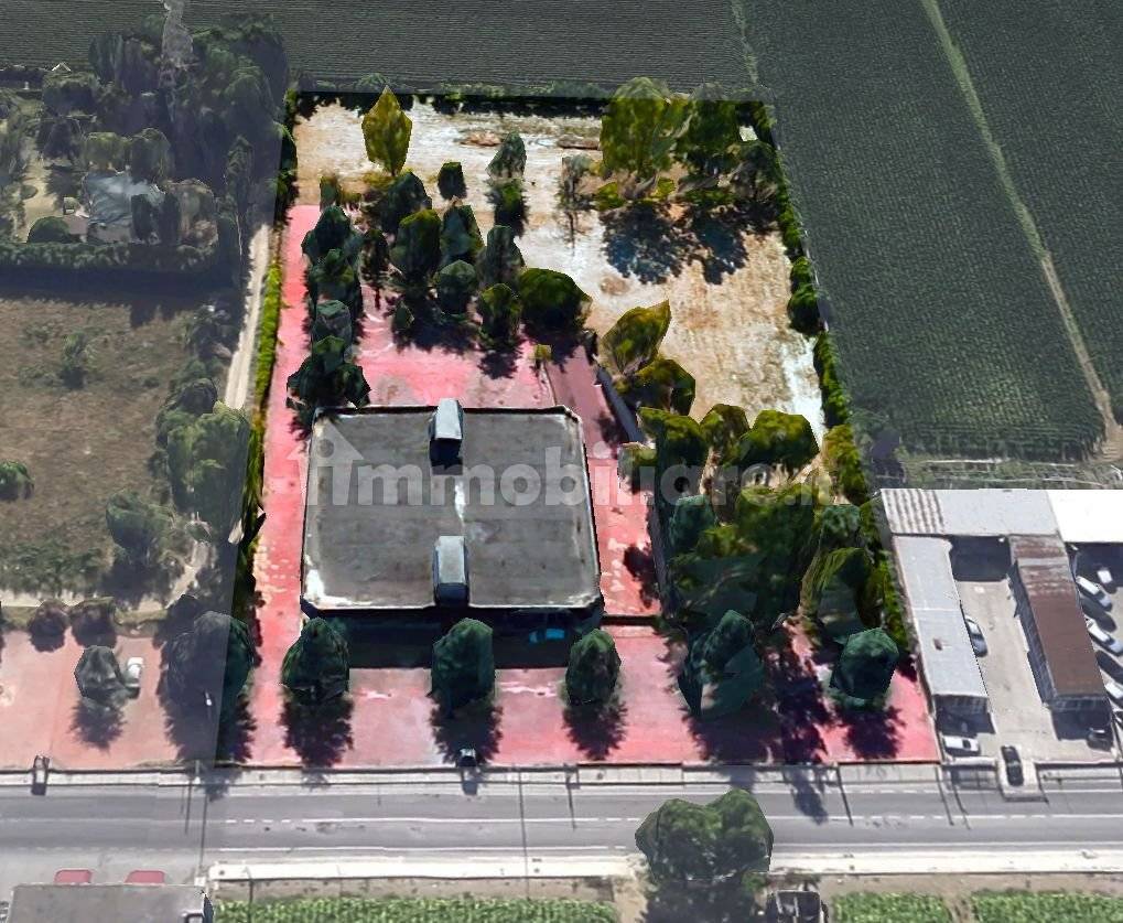 Attività commerciale in Vendita