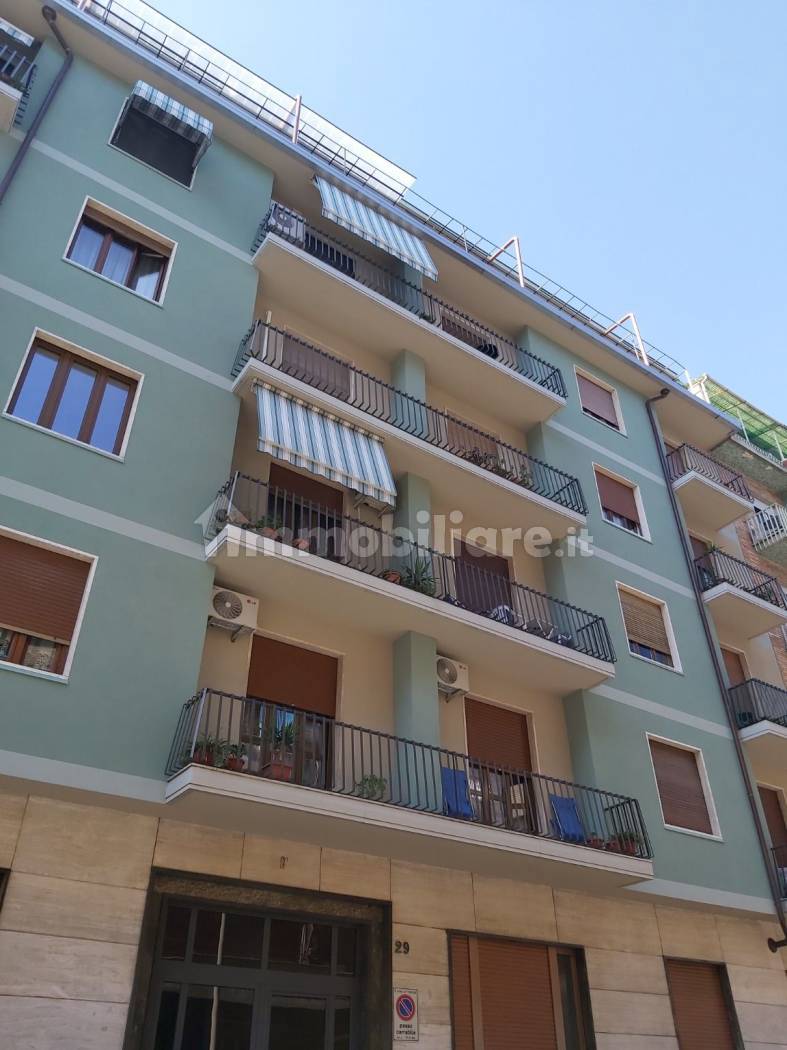 Trilocale via Bene Vagienna 29, Santa Rita, Torino