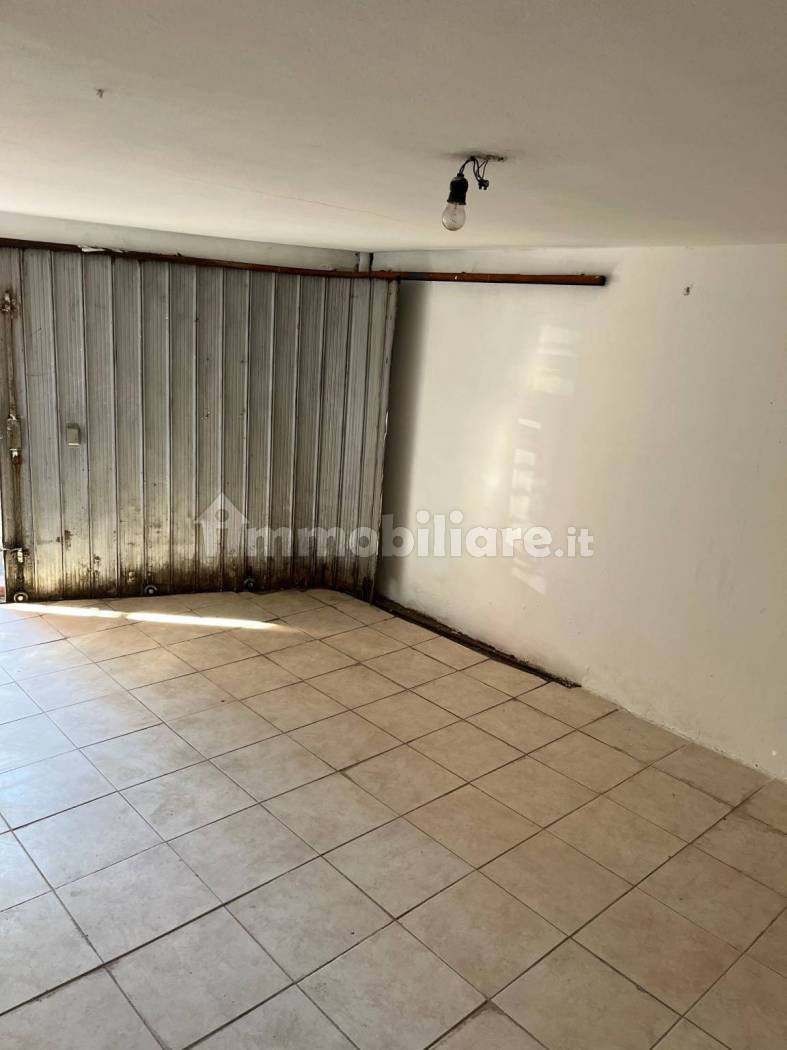 Garage - Box in Vendita