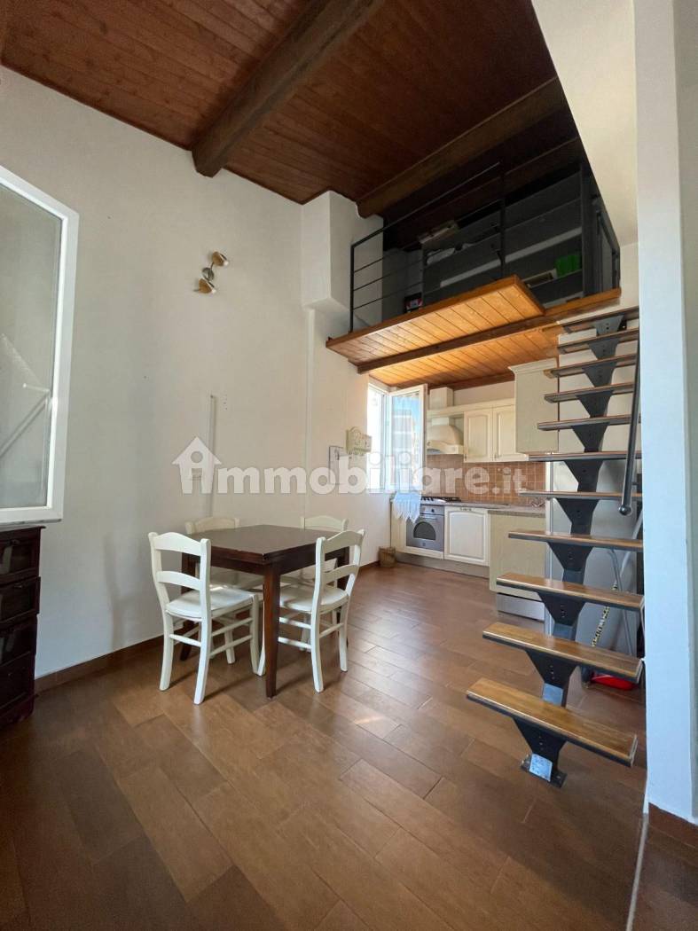 Bilocale via Tripoli 118, Ospedale - Stazione, Livorno