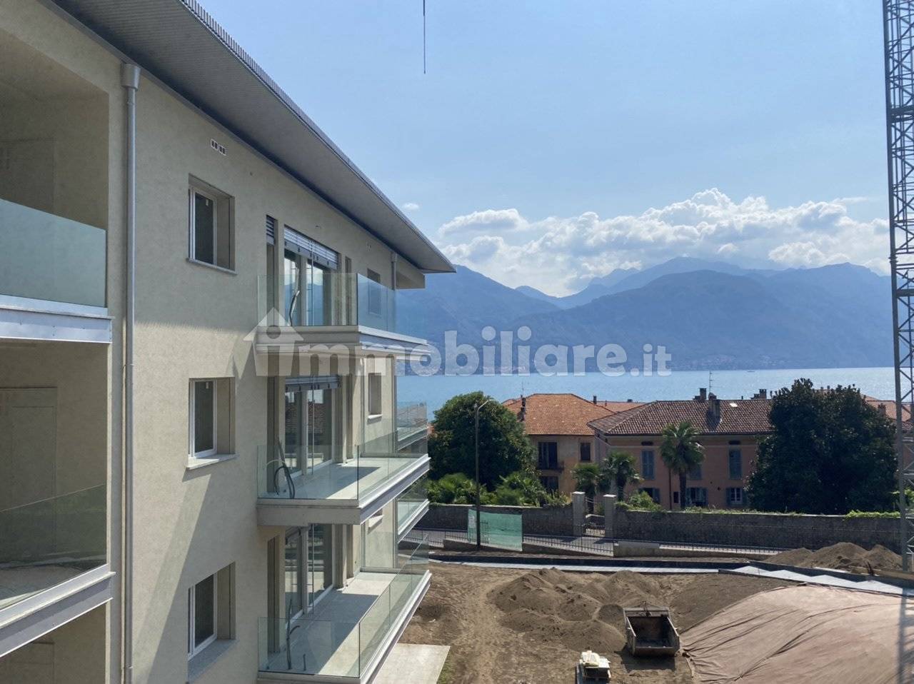 Trilocale via Como, Centro, Menaggio