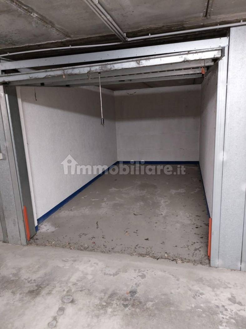 Garage - Box in Vendita