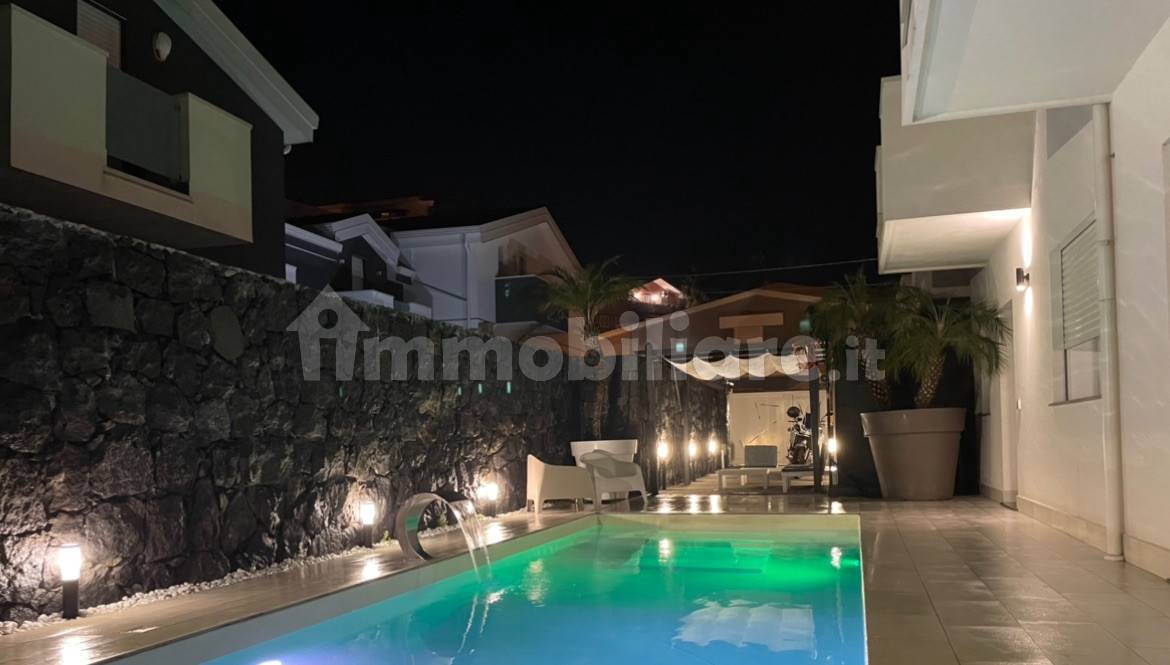 Villa unifamiliare via Monte Rosa 19, San Giovanni la Punta