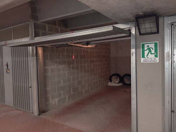 Garage - Box piazza Giosuè Carducci, Bologna, rif. 97962408 ...