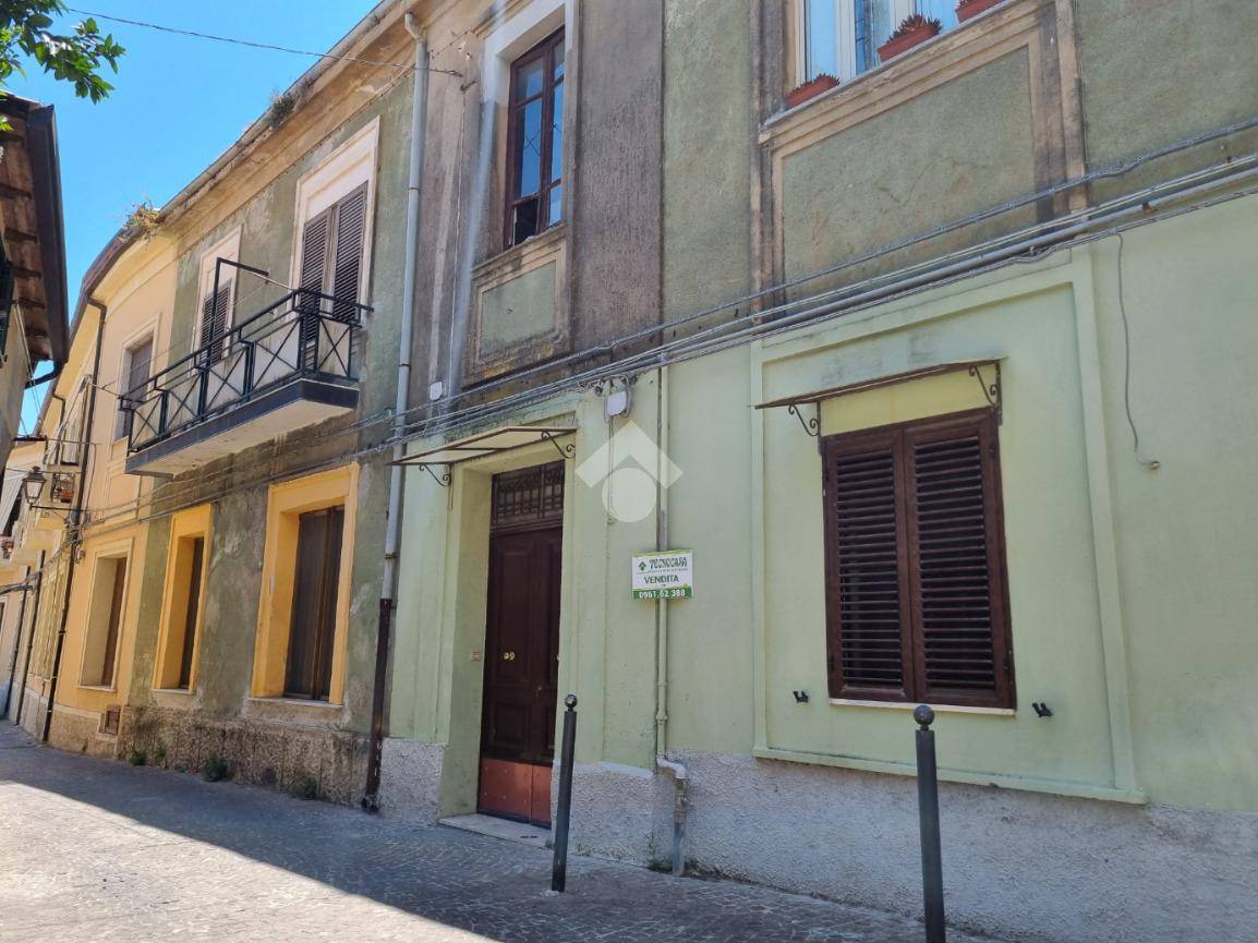 Quadrilocale via Filanda 4, Centro Storico, Catanzaro