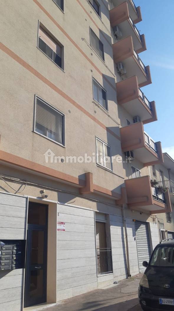 Trilocale piazza Papa Giovanni XXIII 5, San Giorgio Ionico