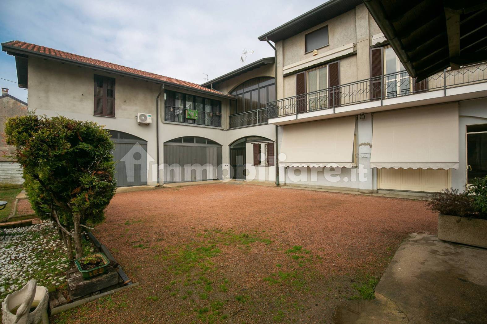 Attico via Santa Maria 51, Centro, Turate