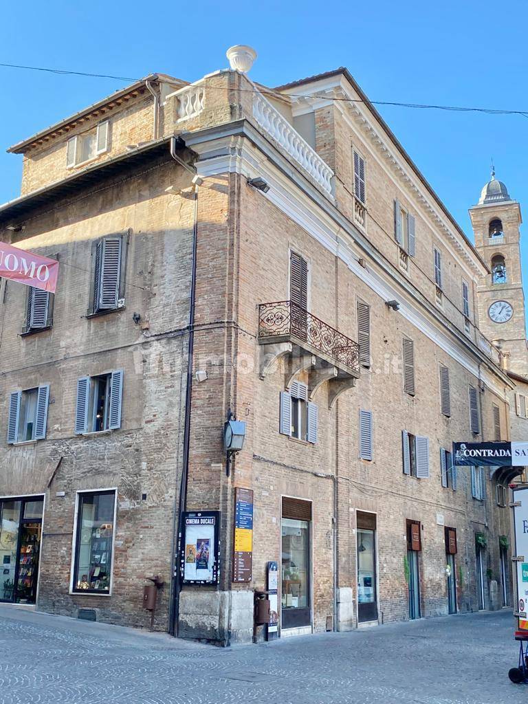 Appartamento buono stato, Centro, Urbino