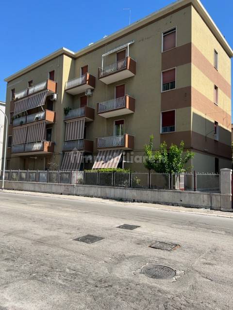 Quadrilocale viale Ofanto, Immacolata, Foggia