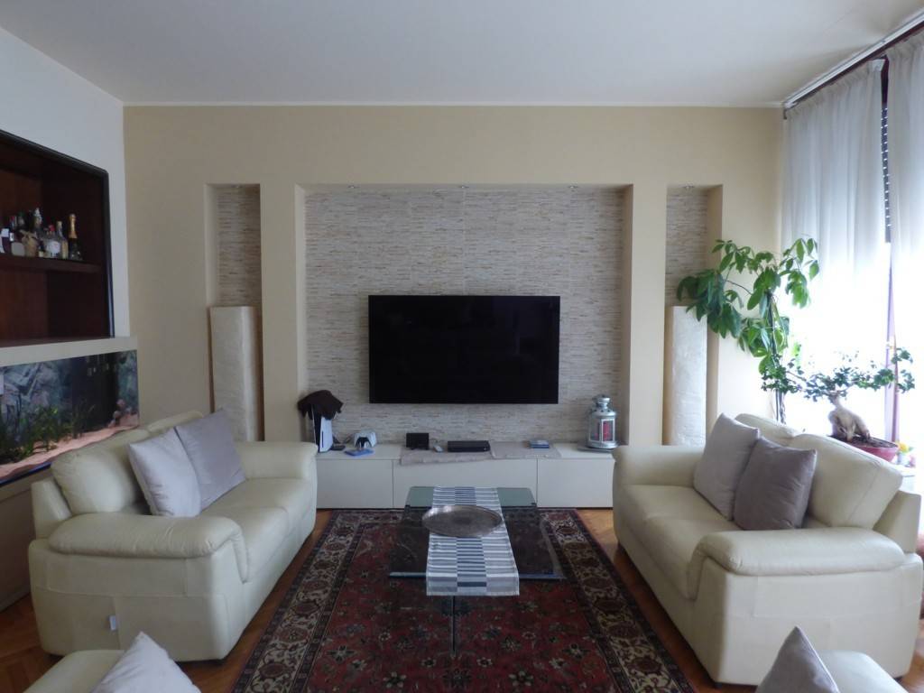 Quadrilocale corso Genova 1, Centro, Vigevano