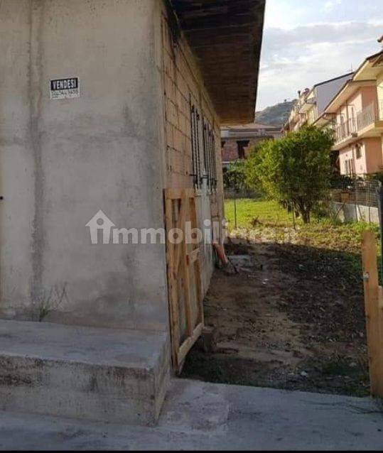 Villa a schiera via San Giovanni Battista 15, Cirò Marina