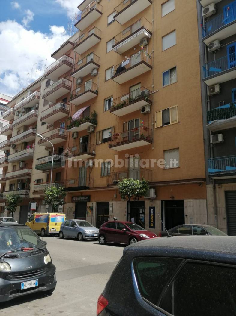 Trilocale via Polibio 49, Tre Carrare, Taranto