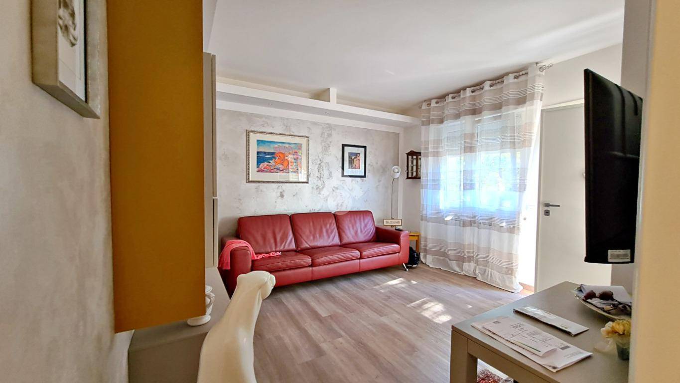 Trilocale via Roma 100B, Centro, San Giovanni in Marignano