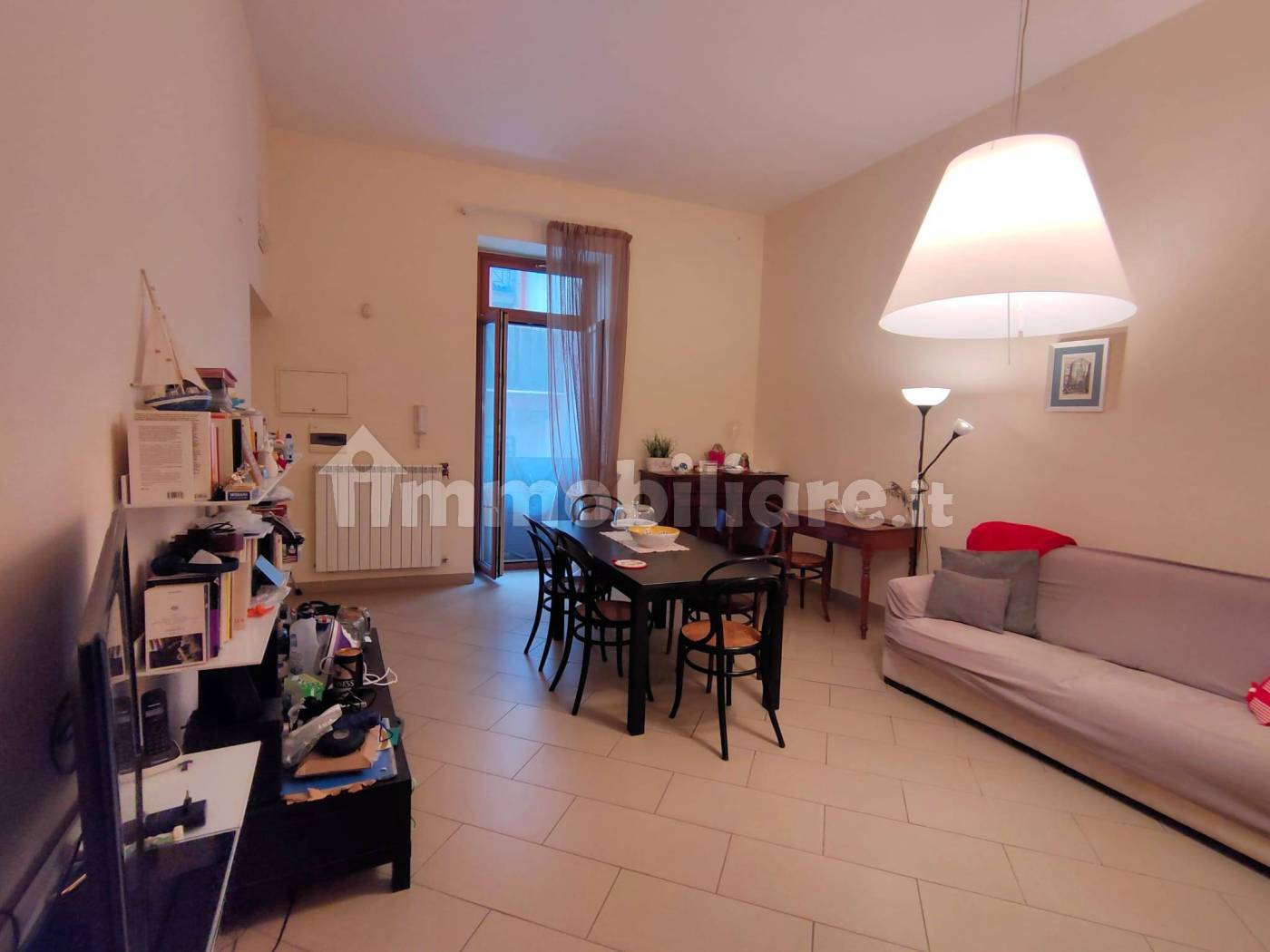 Trilocale piazza Nicola Amore, Tribunali, Napoli