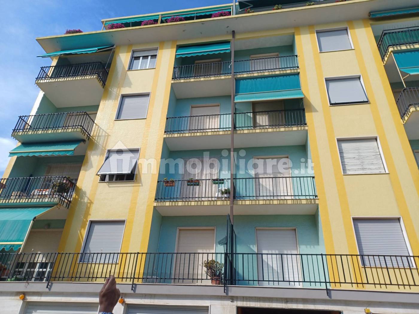 Trilocale via Andrea Regolo 10, Cervo