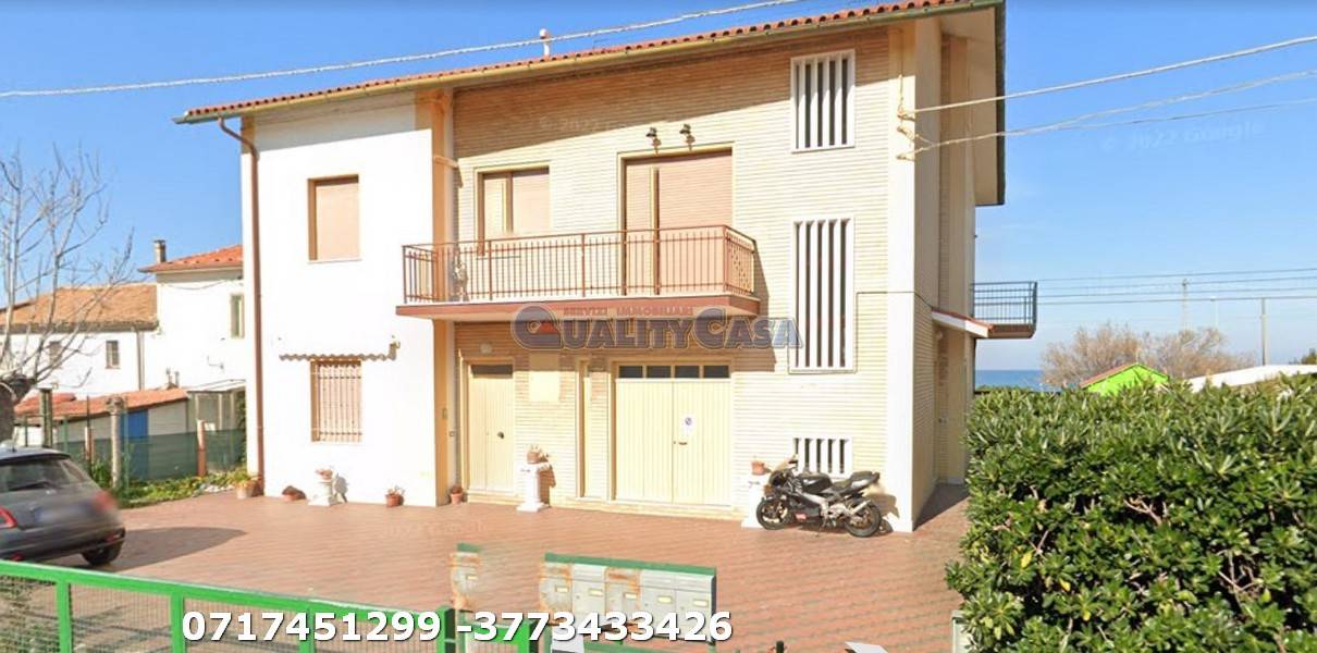 Trilocale via Marina 15, Lungomare, Montemarciano