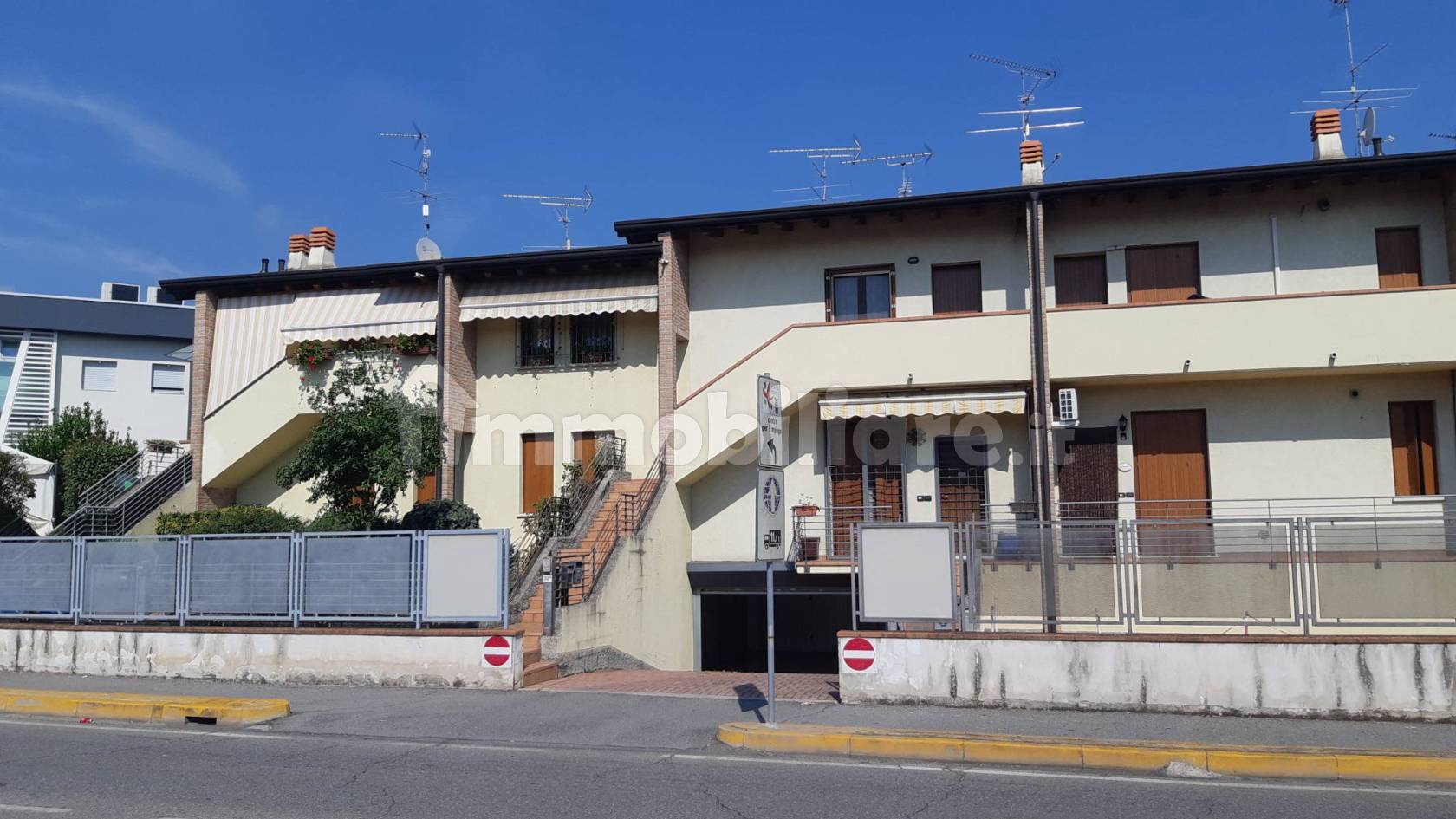 Trilocale via Camillo Benso di Cavour, Centro, Castiglione delle Stiviere