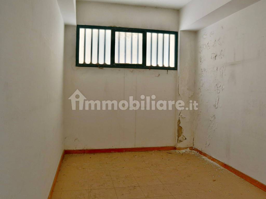 Ufficio - Studio via Roma 7, Ragusa, Rif. 98121838 - Immobiliare.it