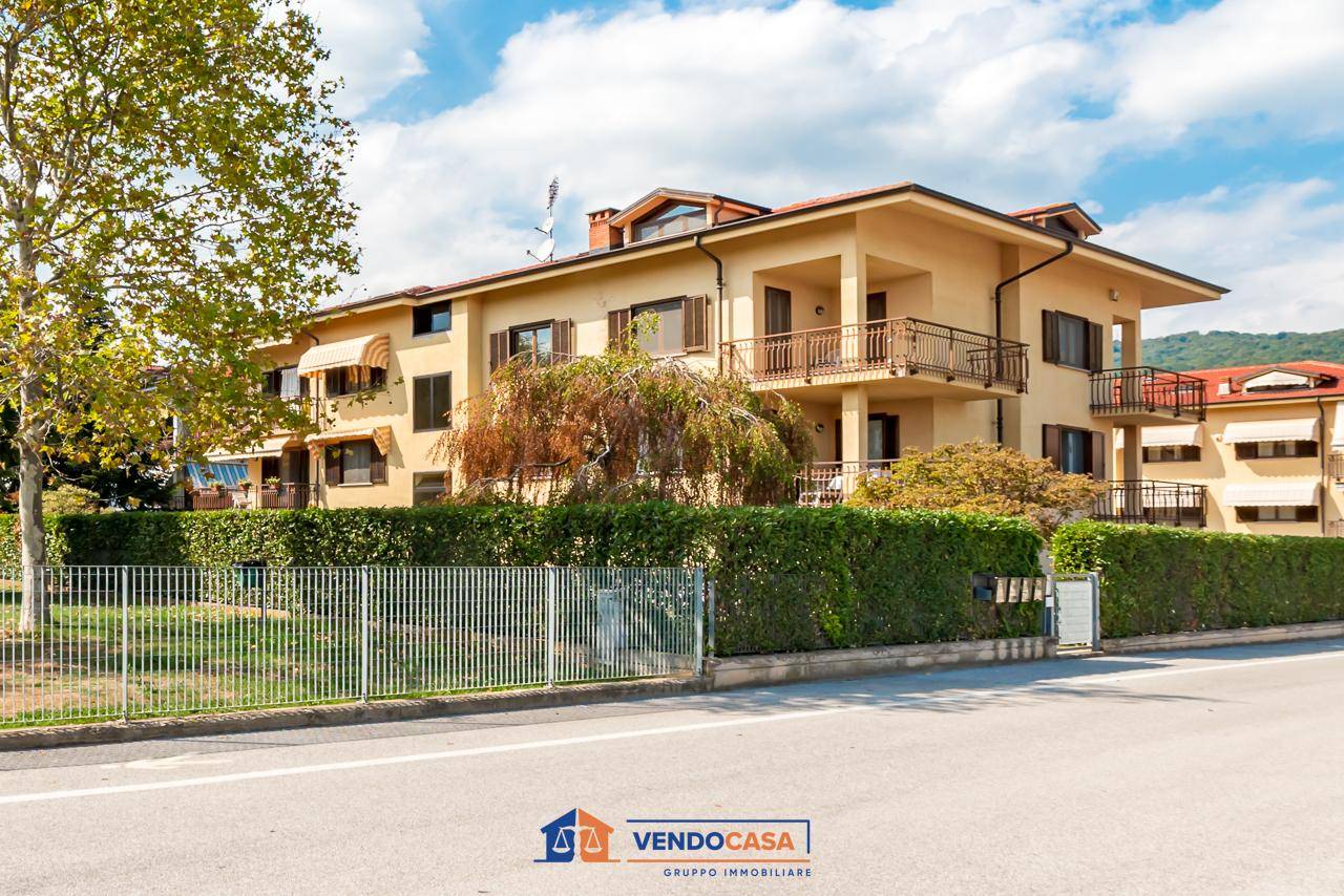 Appartamento via CARLO ALBERTO DALLA CHIESA 6, Centro, Busca