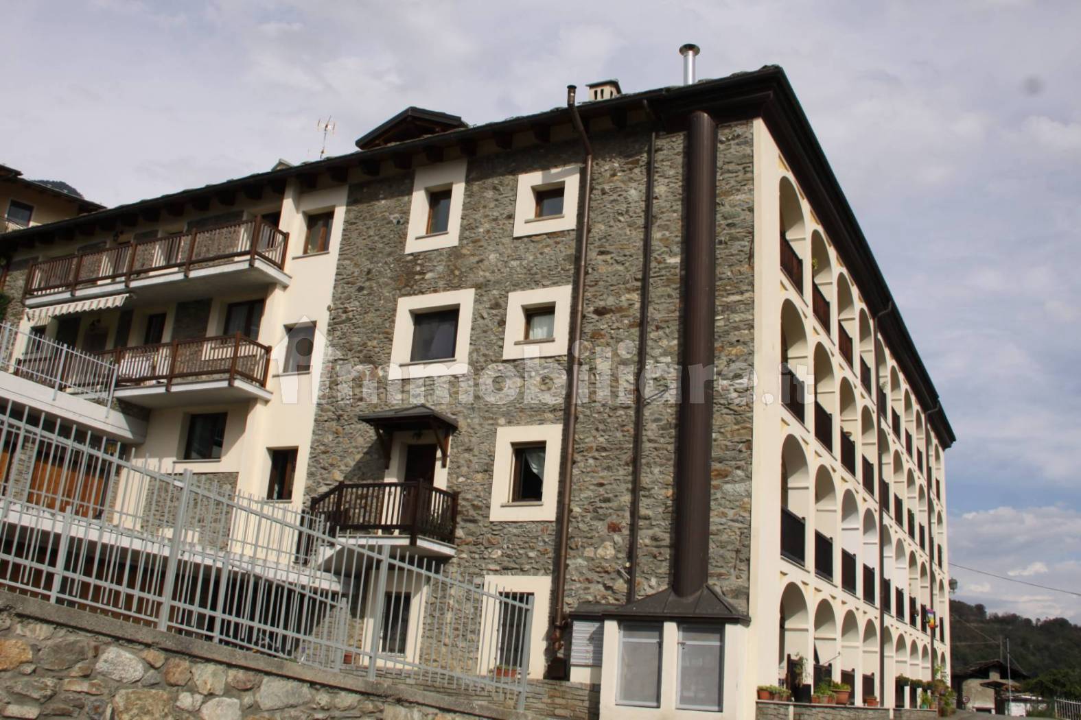 Trilocale Villaggio La Rovarey 4, Villair Amerique, Quart