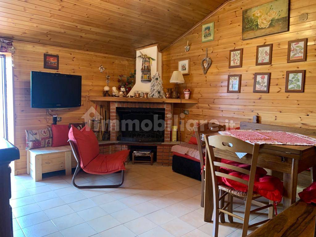 Trilocale via Giuseppe Faelli, Centro, Ovindoli