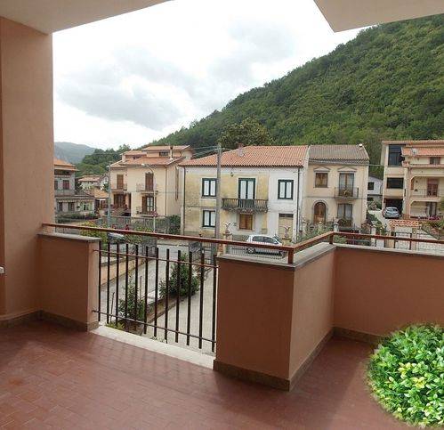 Trilocale via Pozzo Donato, Centro, Trecchina