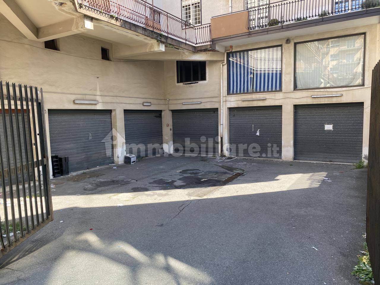 Negozio - Locale commerciale in Vendita