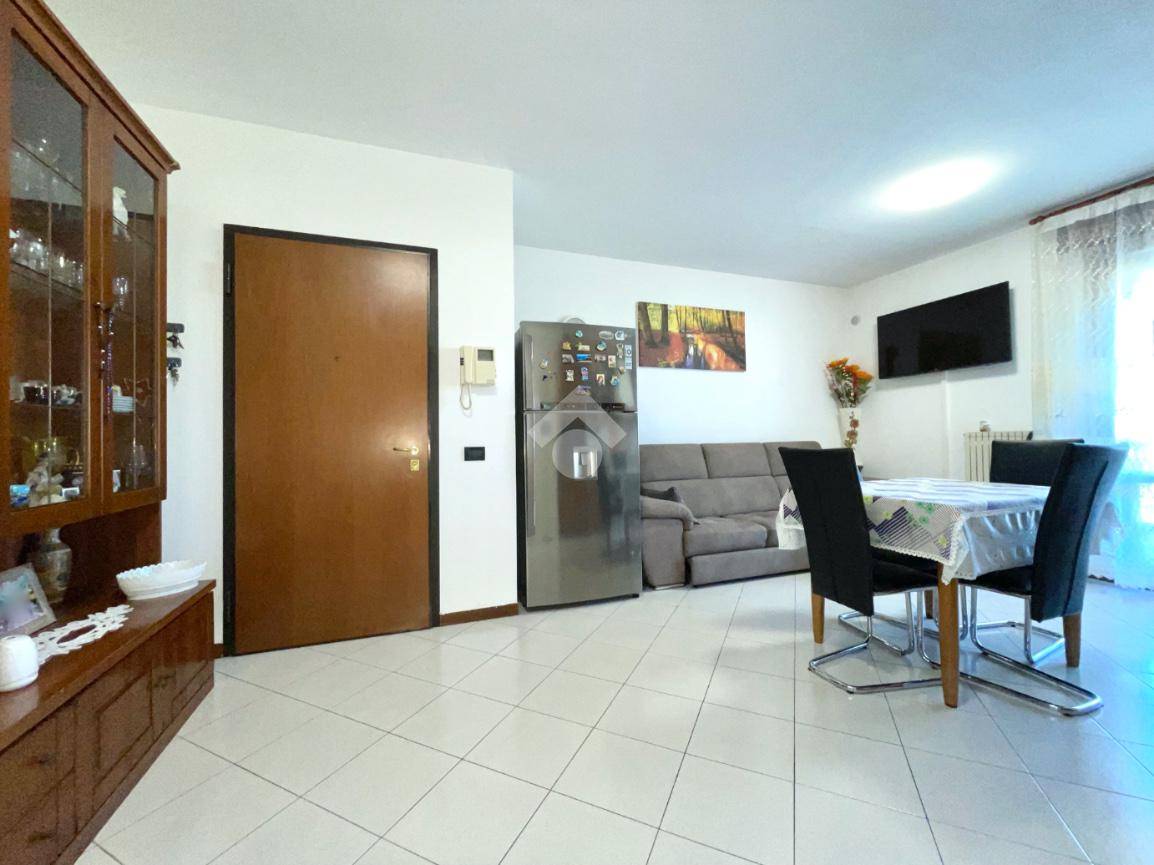 Trilocale buono stato, secondo piano, Centro, San Tommaso, Albignasego