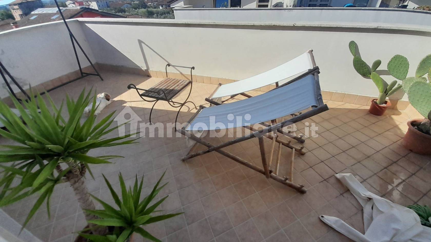 Quadrilocale via della Quercia, Turano, Massa