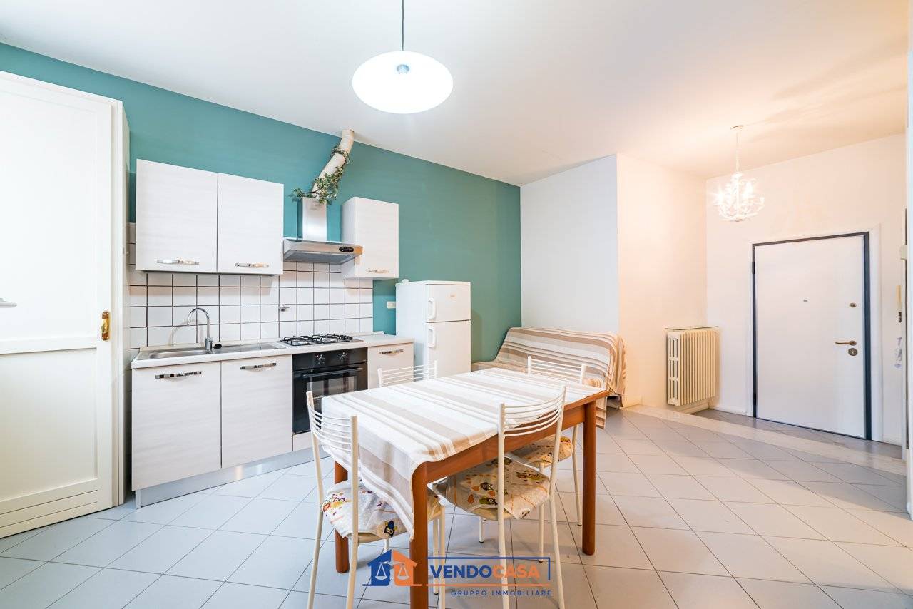 Bilocale via Alessandro Volta 26, Centro, Saluzzo