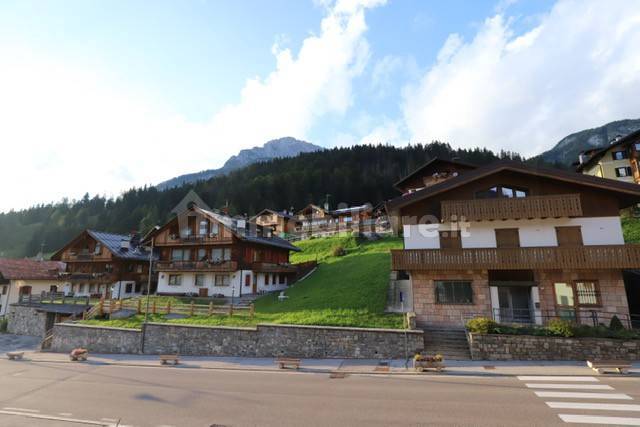 Trilocale Borgata Bach, Centro, Sappada