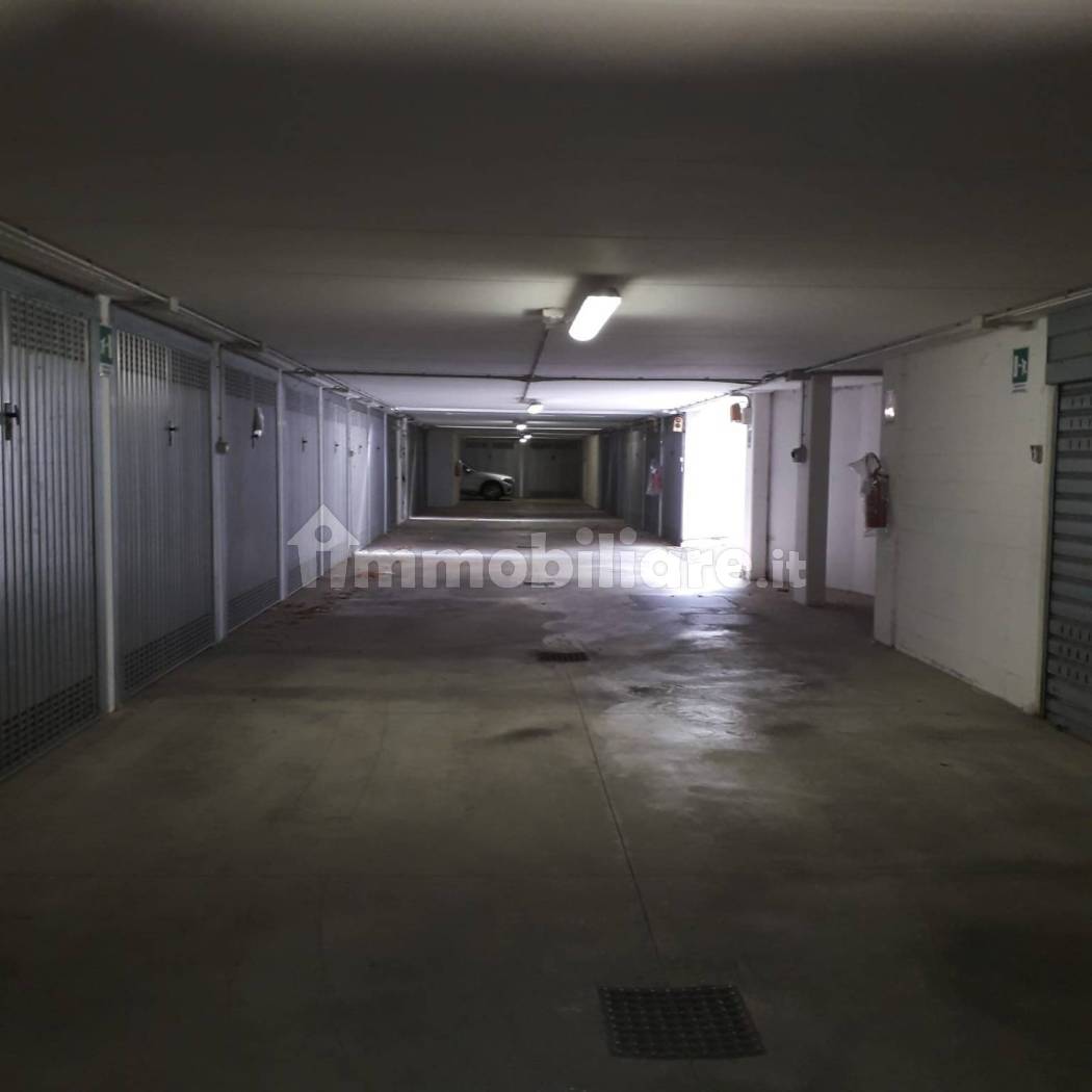 Garage - Box in Vendita