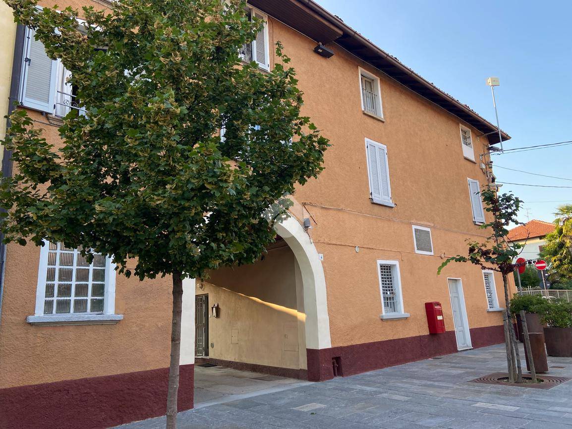 Bilocale via carrobbio 4, Robbiate