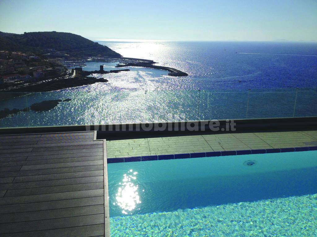 Trilocale via Nazionale 6, Centro, Castelsardo