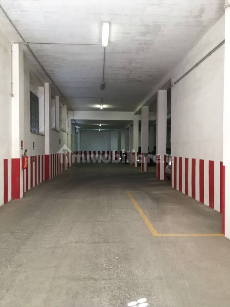 Garage - Box in Vendita