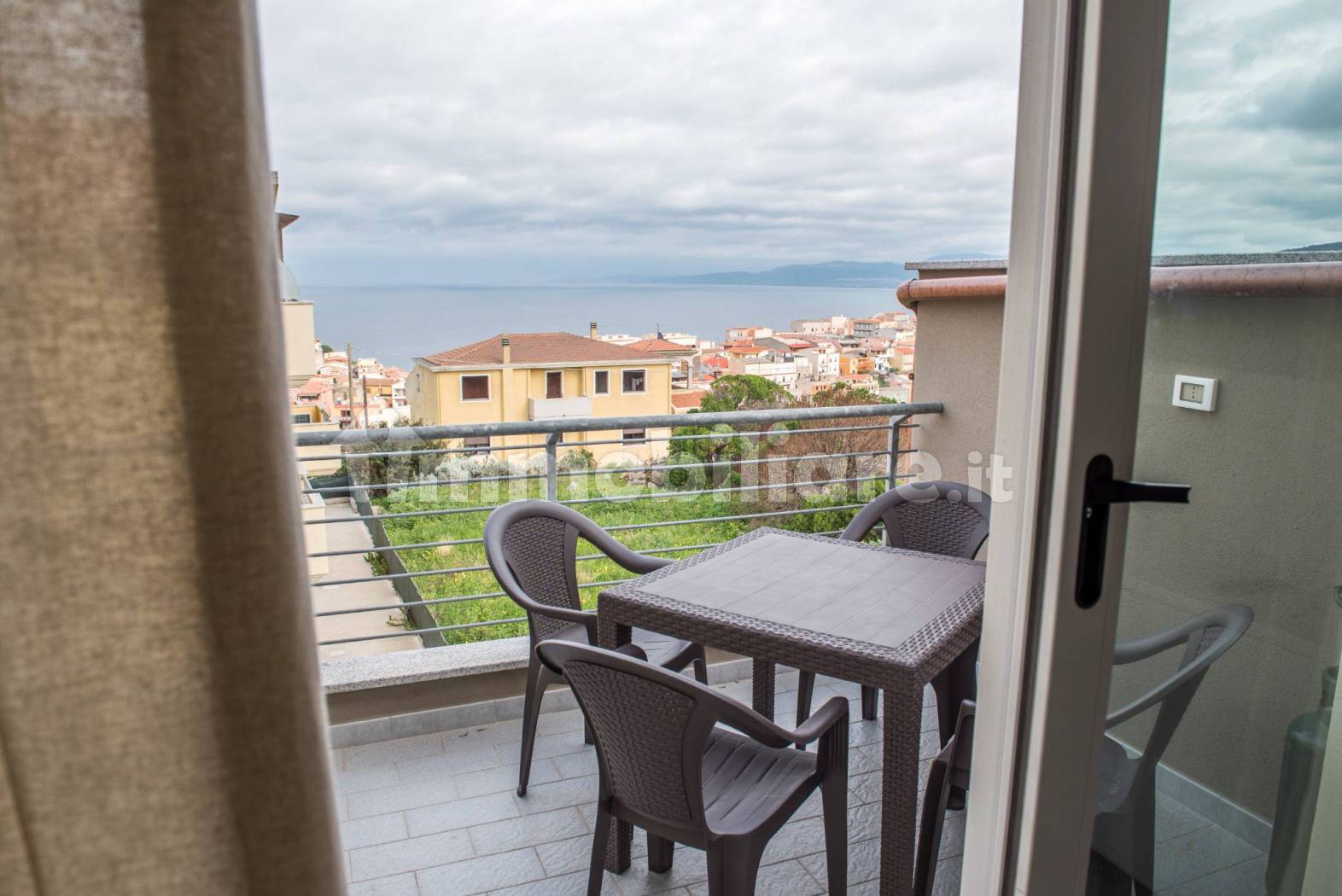 Trilocale via Eleonora d&#x27;Arborea, Castelsardo