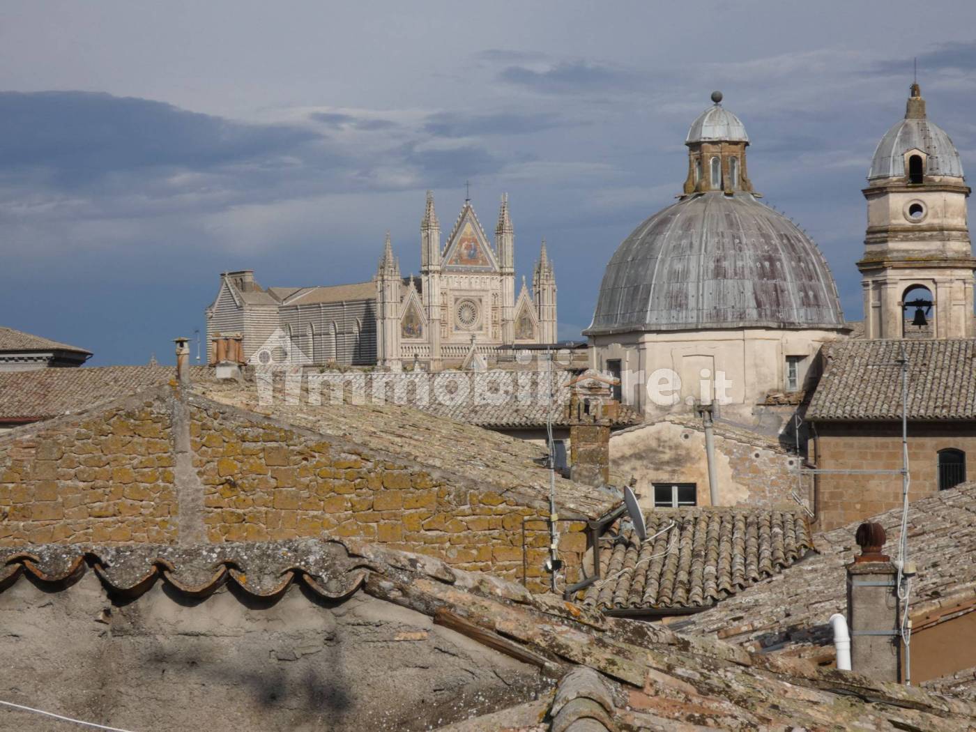Appartamento via Adolfo Cozza, Centro, Orvieto
