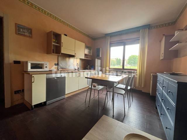 Trilocale via Sergio Falletti, Centro Città, Biella