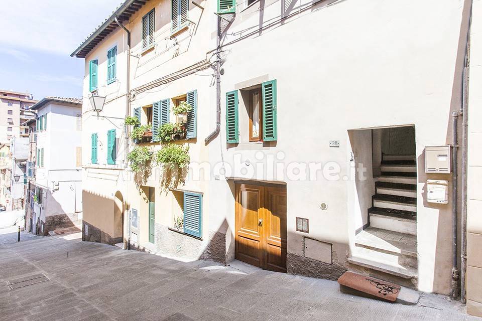 Bilocale via di Mezzo 28, Ovile - San Francesco, Siena