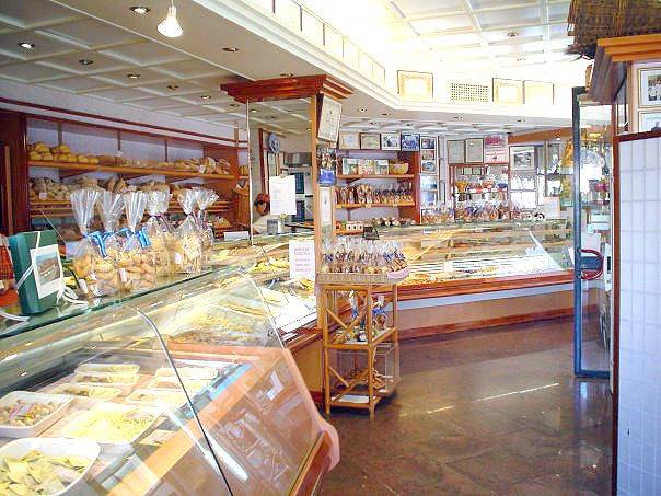 Alimentari - Gastronomia con laboratorio in Vendita