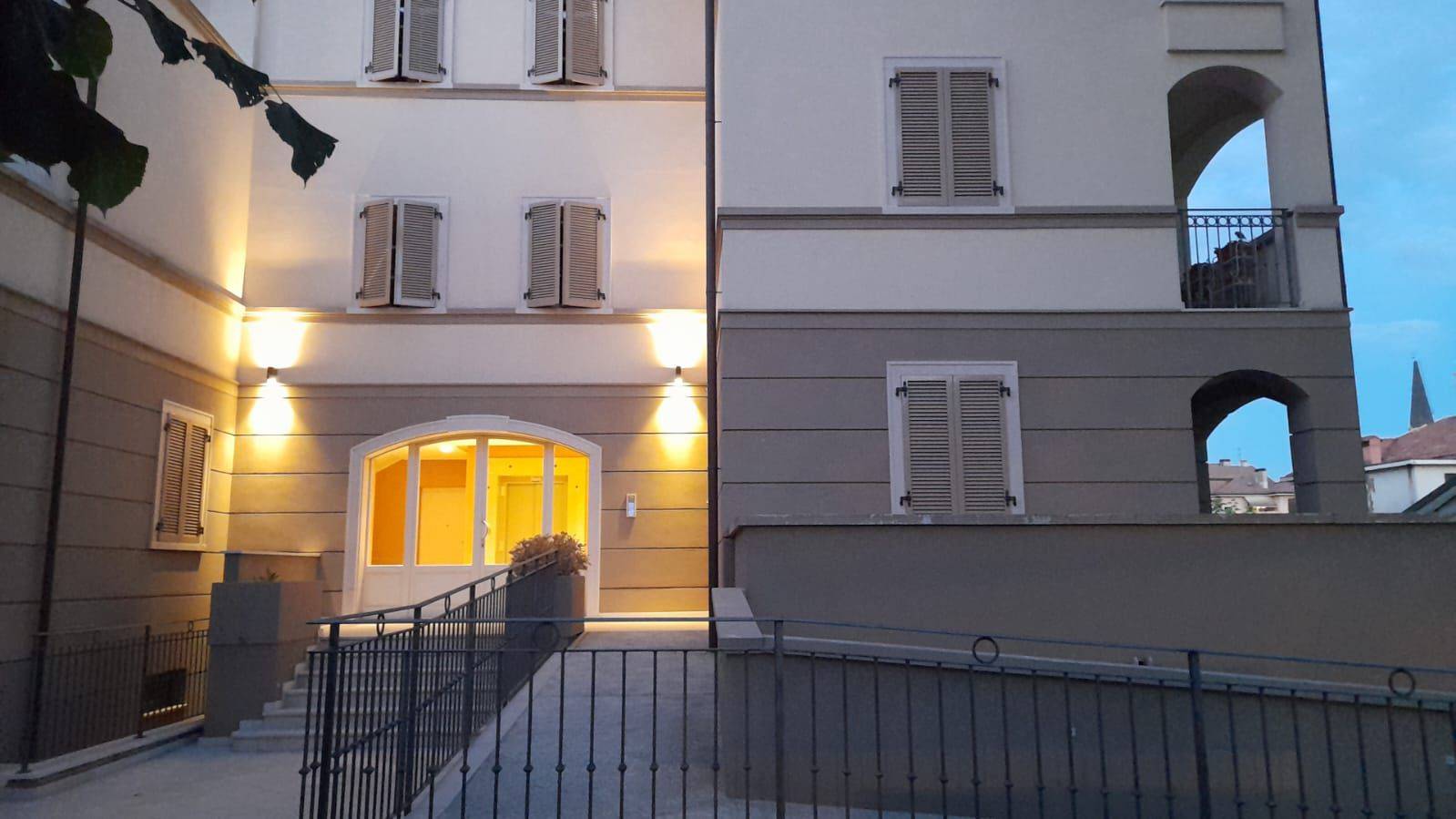 Trilocale via Giacomo Matteotti, Centro, Lentate sul Seveso