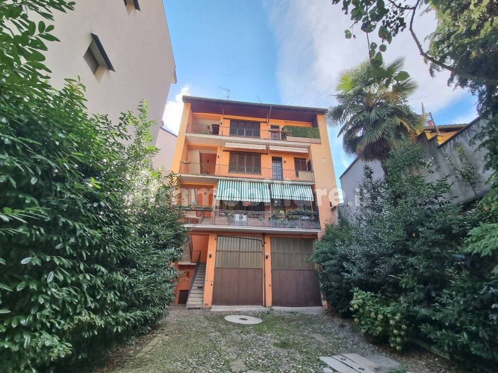 Vendita Appartamento Borgomanero. Trilocale in corso Roma 114. Buono ...